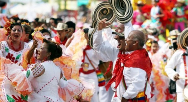 Todavía bailamos la contradanza - Le forum de Darloup sur la Colombie